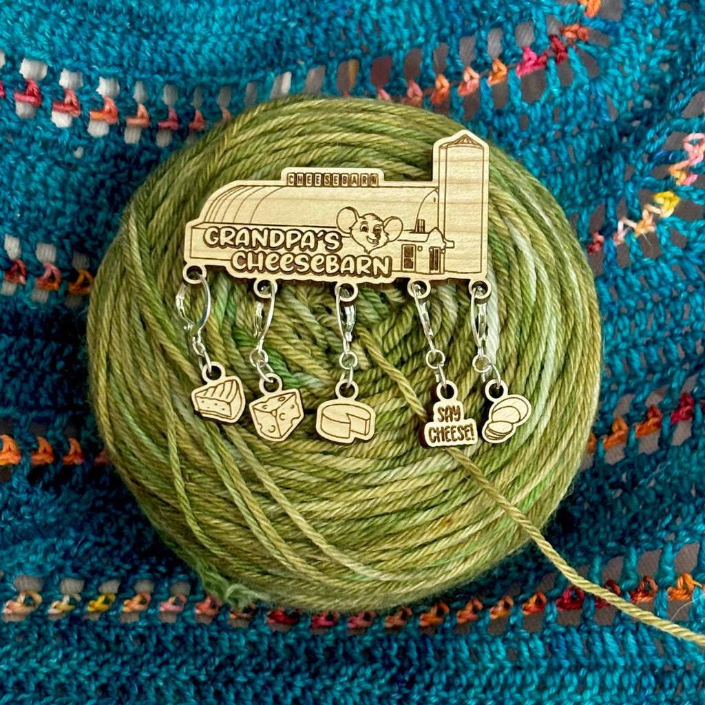 Grandpa’s Cheesebarn Marker Minder – Dye Mad Yarns