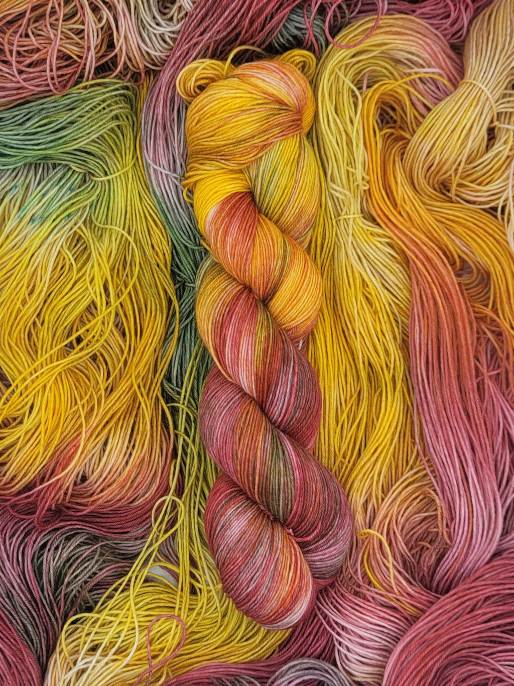 October '21 YOTM: Apple Picking (or Scenic Train Ride) – Dye Mad Yarns